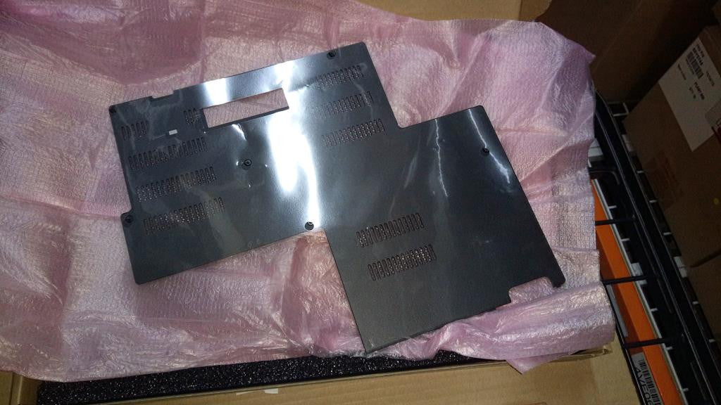 New Genuine Lenovo ThinkPad P50 Base Big Door Cover SCB0K06989 ...